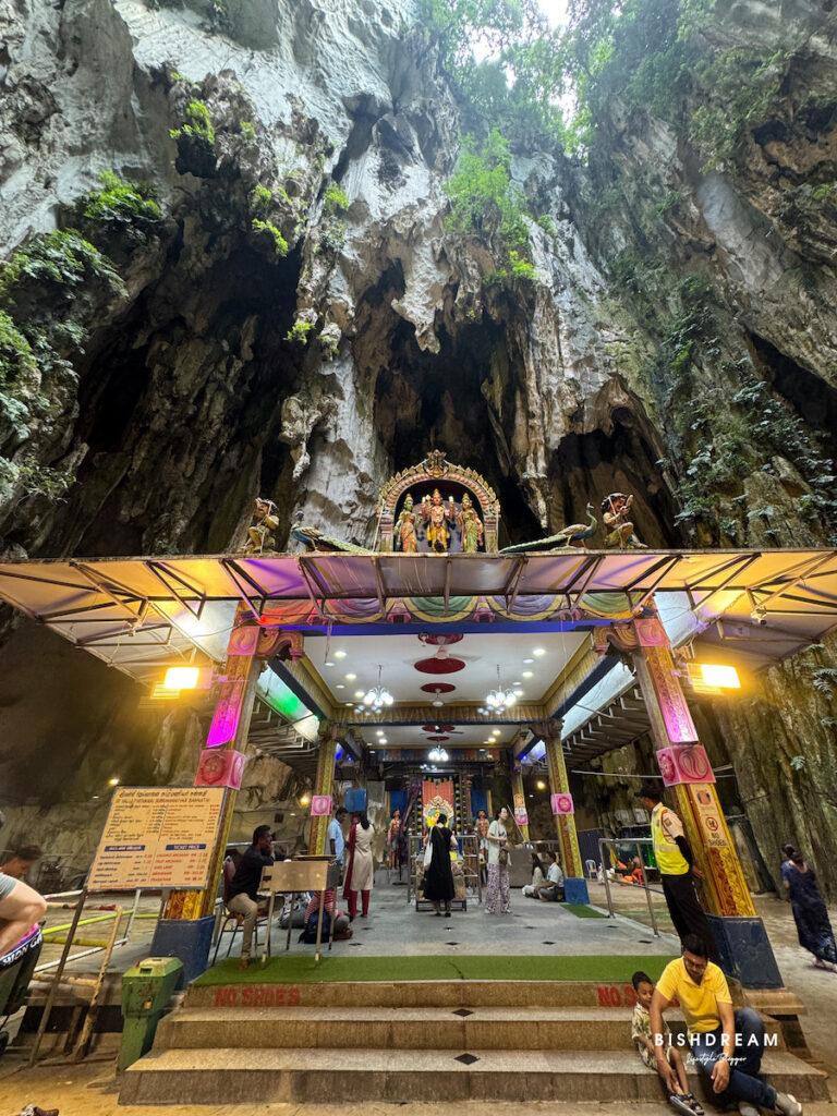 【雪蘭莪景點】 黑風洞 Batu Caves ：門票、交通、開放時間＋景點全解｜一次搞懂 272 彩虹階＆洞穴群